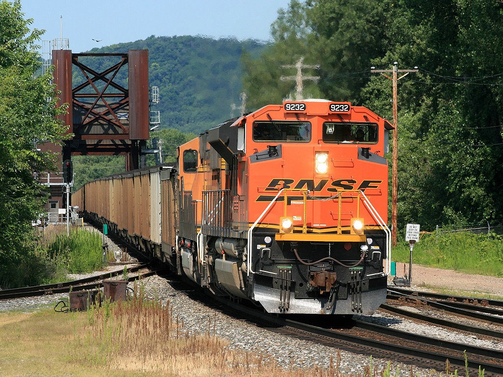 BNSF 9232